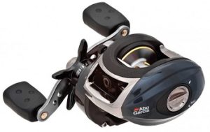 Fishing Reel Types Explained - Baitcast vs Spinning vs Spincast