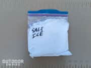 6 Easy DIY Ways to Make Ice Packs for Coolers